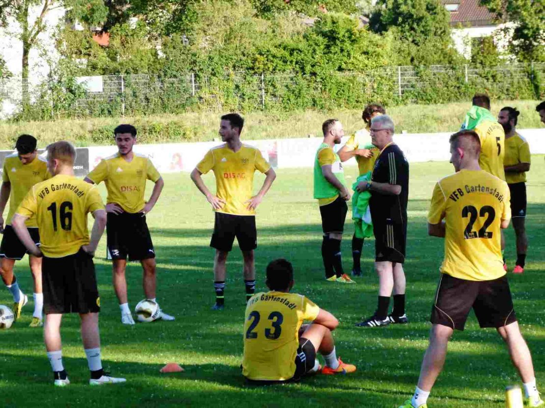 Landesligist VfB Gartenstadt in die Vorbereitung gestartet ++ Kaderplanung ist abgeschlossen ...