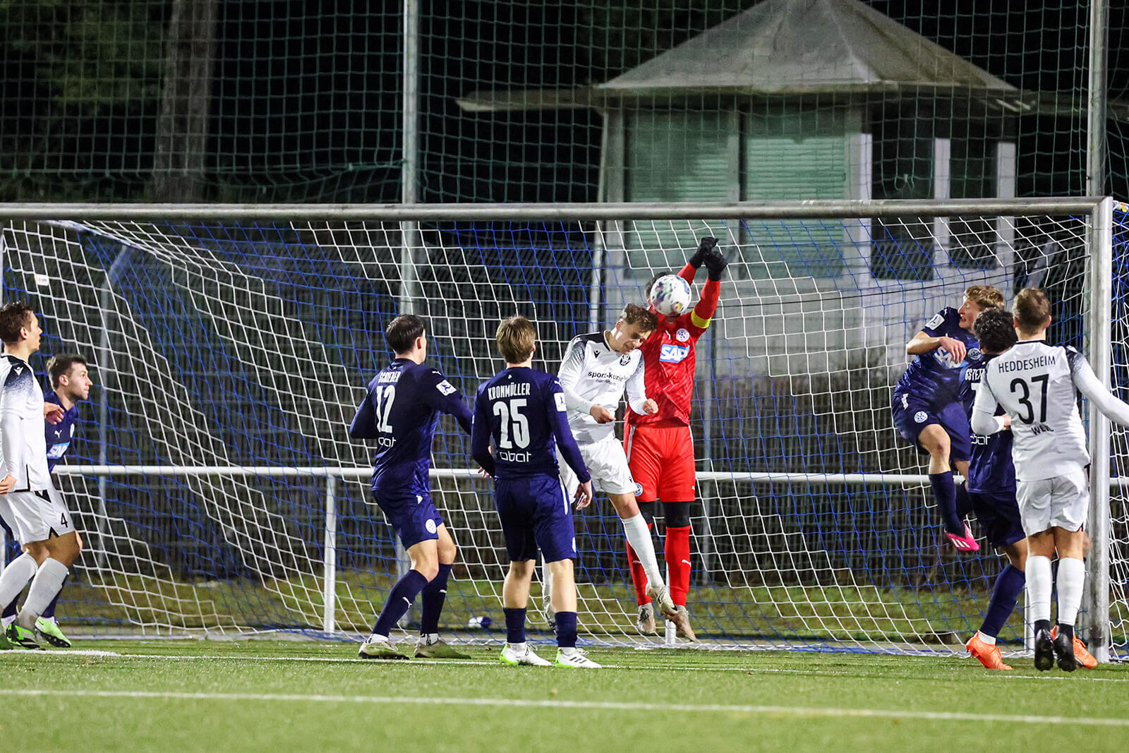 Fortuna Heddesheim verdient sich Remis beim Regionallisten FC Astoria ...