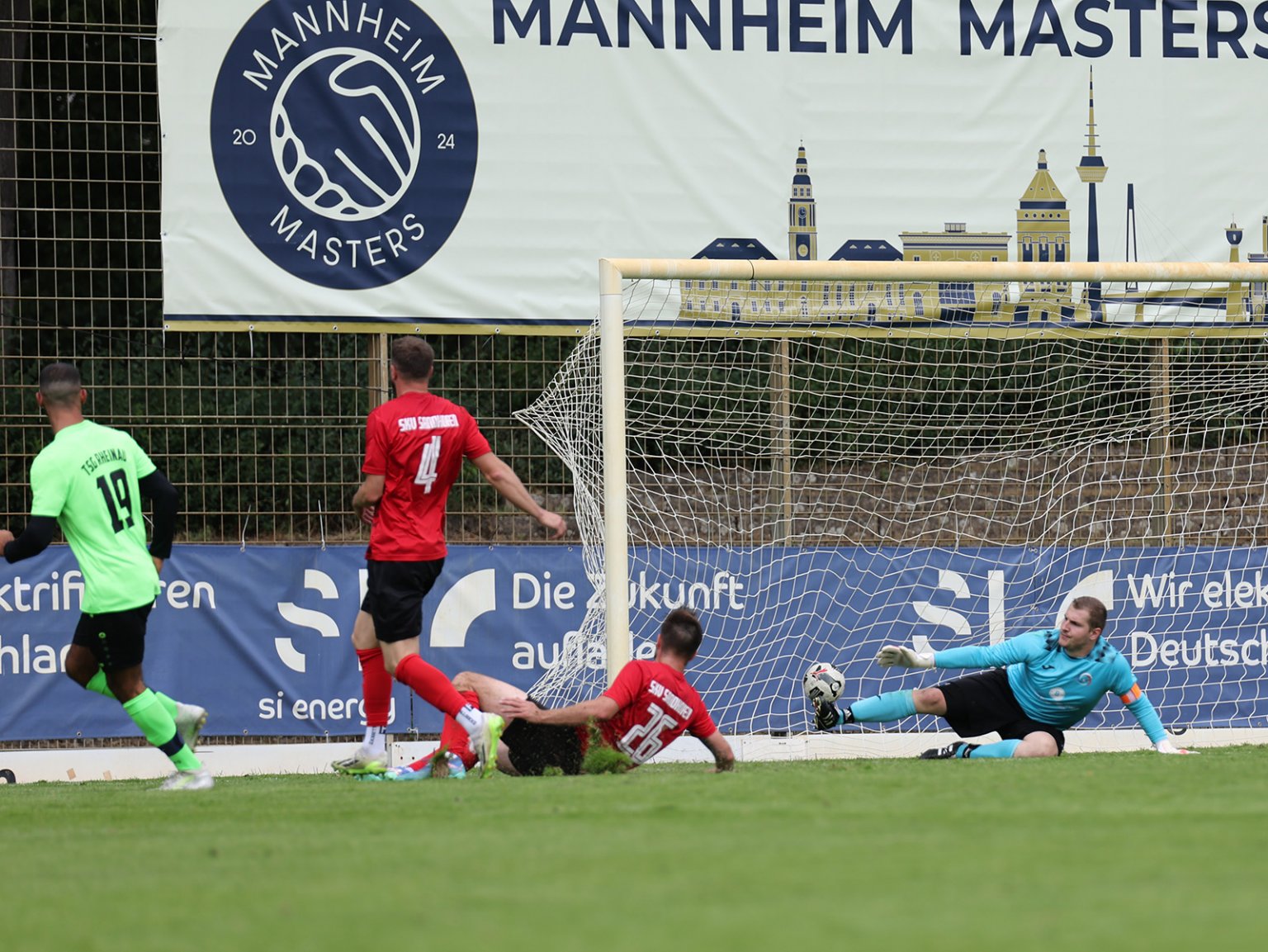 Die TSG Rheinau steigt in die Kreisliga Mannheim auf ++ 3:2 (2:1) Sieg über SKV Sandhofen ...