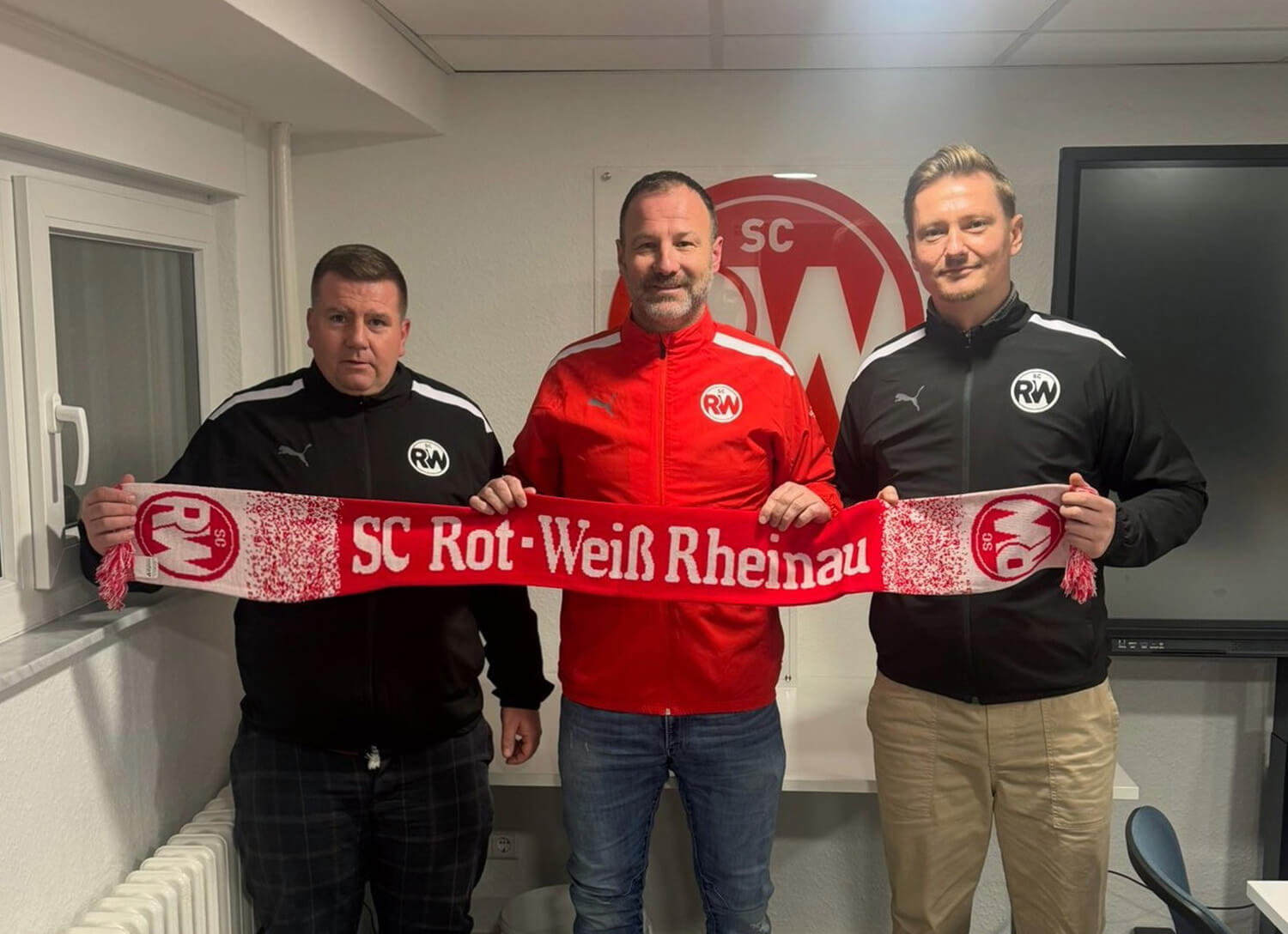 SC Rot Weiß Rheinau präsentiert mit Manuel Muth neuen Trainer ...