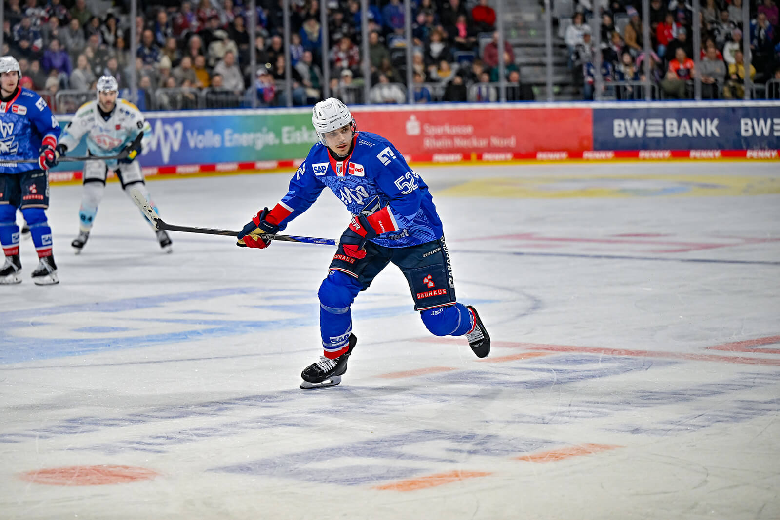 Adler verlängern mit Mattinen | Sportkurier Mannheim